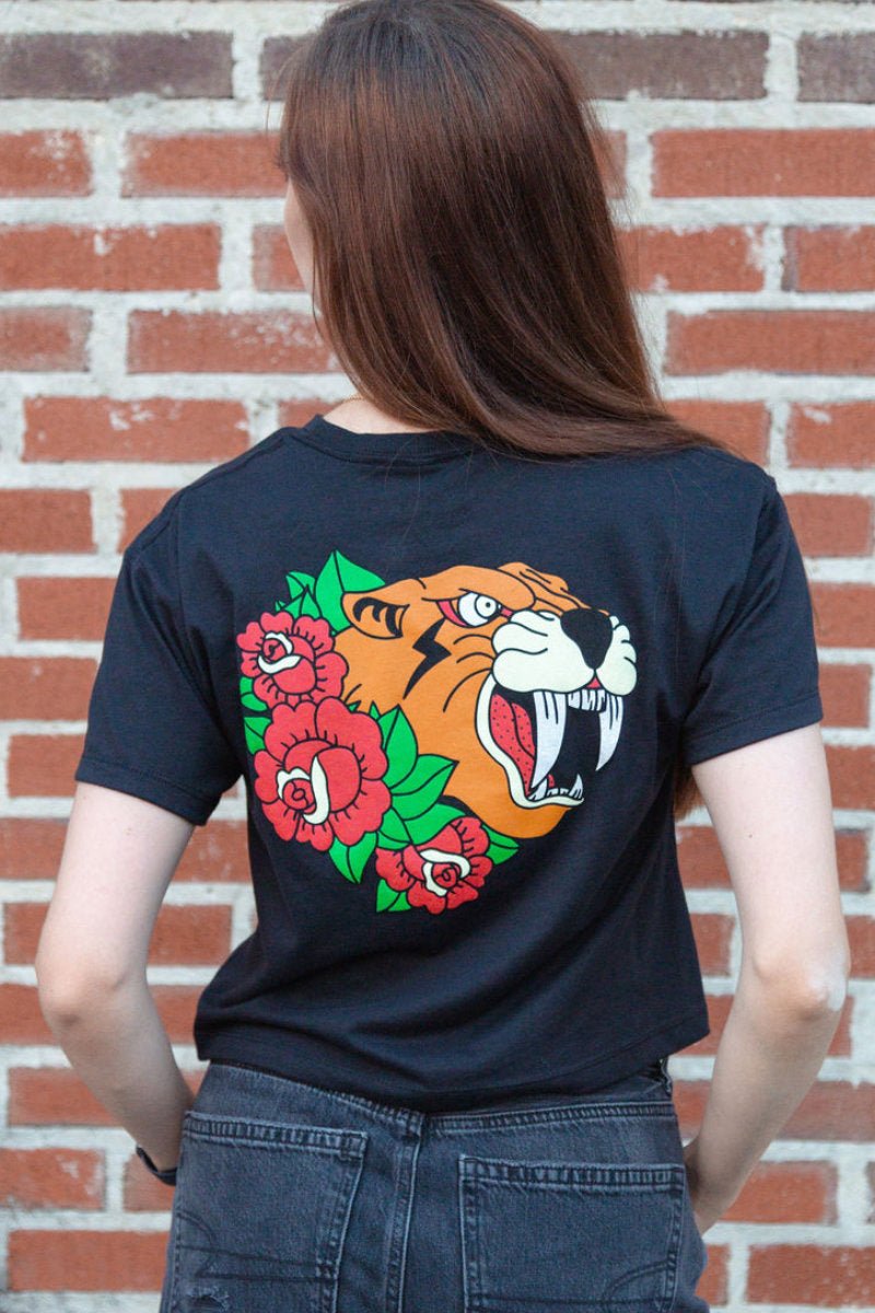 Traditional Sabertooth Tiger Crop Top – Vicklore
